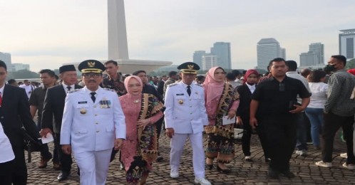 Presiden Prabowo Lantik Dr. Ir. H. Hamartoni Ahadis dan Romli Bupati dan Wabup Lampura